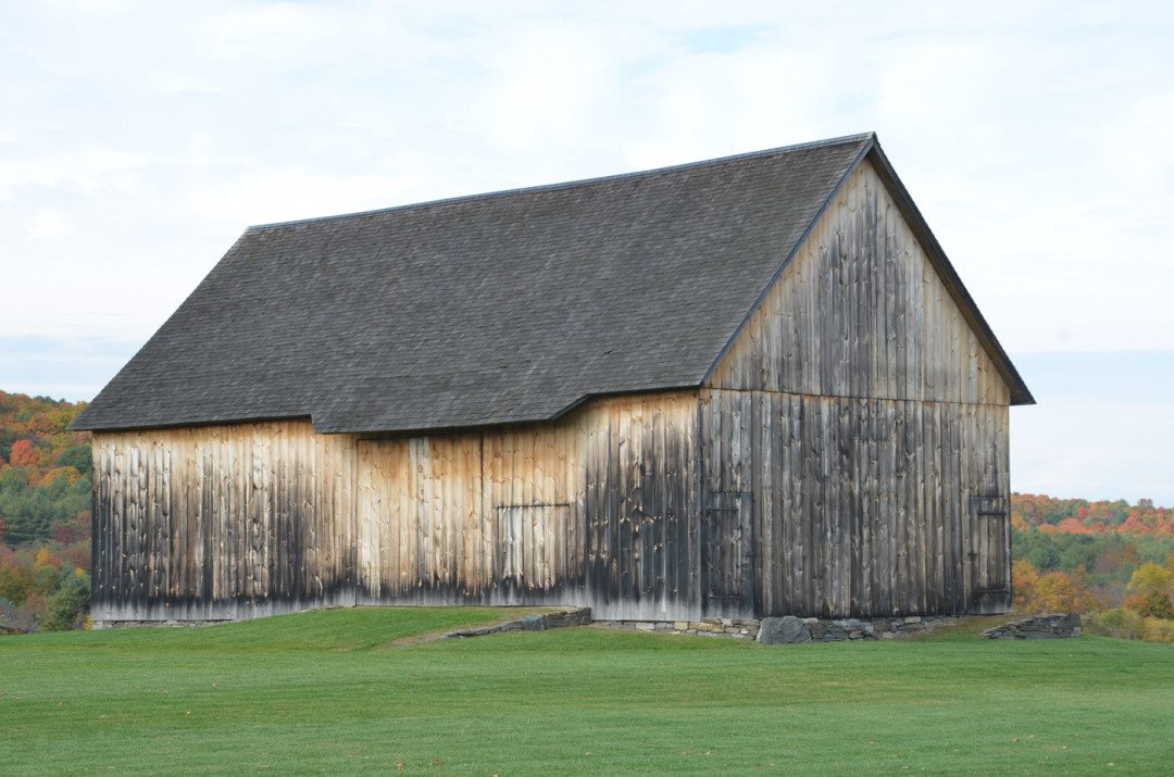 Outdoor Barn Wedding Venue