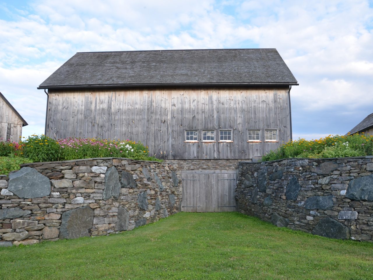 Nipmoose Barns and Grounds Info for Weddings and Events